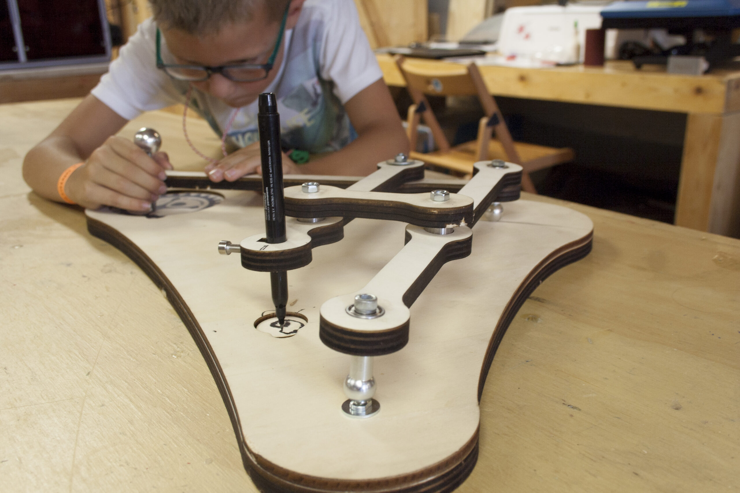 Maker Faire | ASML en De Ontdekfabriek spelen met licht - Maker Faire