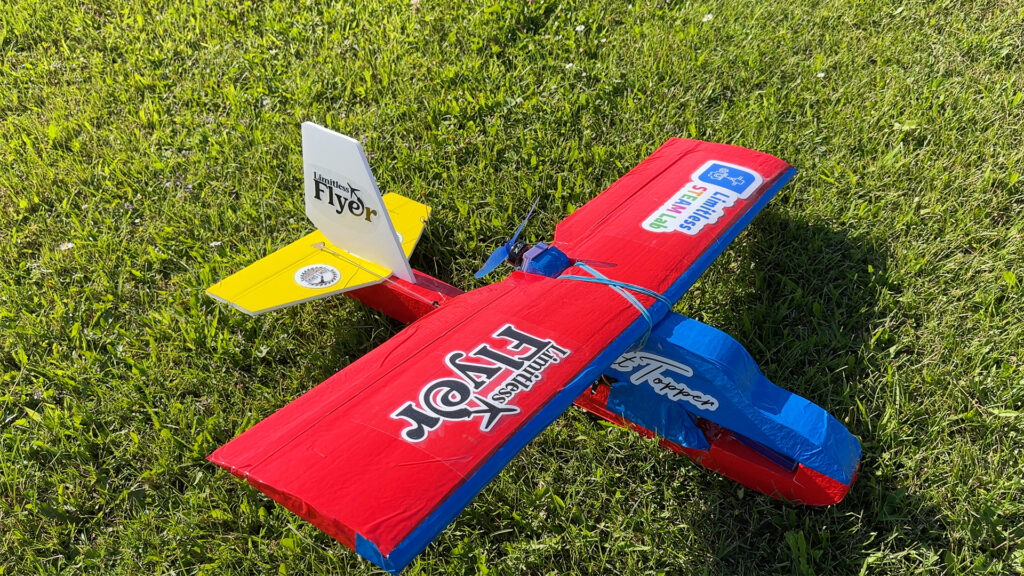 Maker Faire | Limitless Flyer RC model - Maker Faire