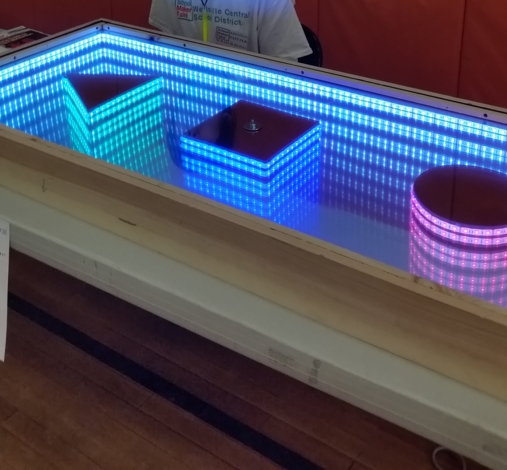 Maker Faire | SWAT - Programable Infinity Mirror - Maker Faire