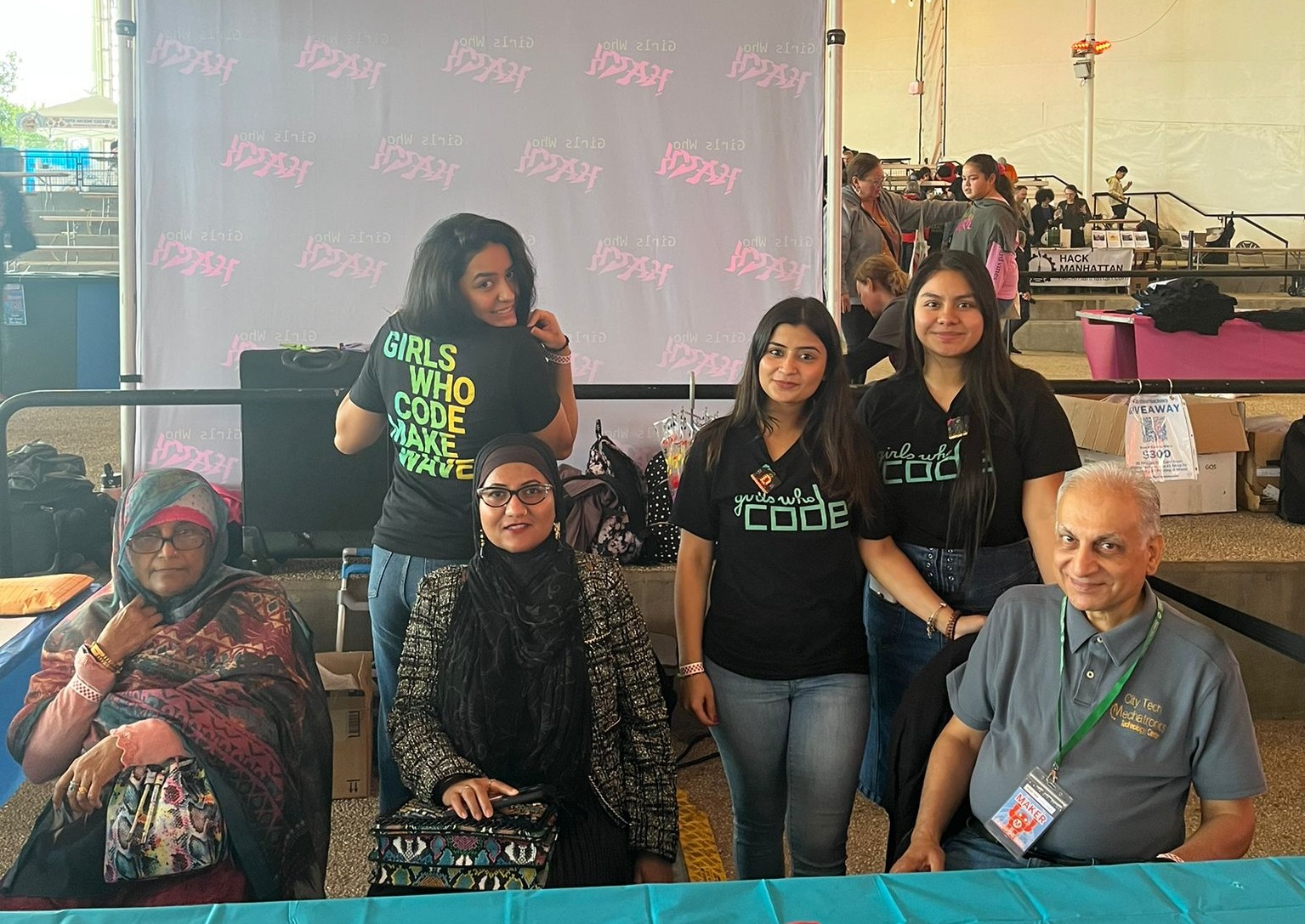 Maker Faire | City Tech Girls Who Code - Maker Faire