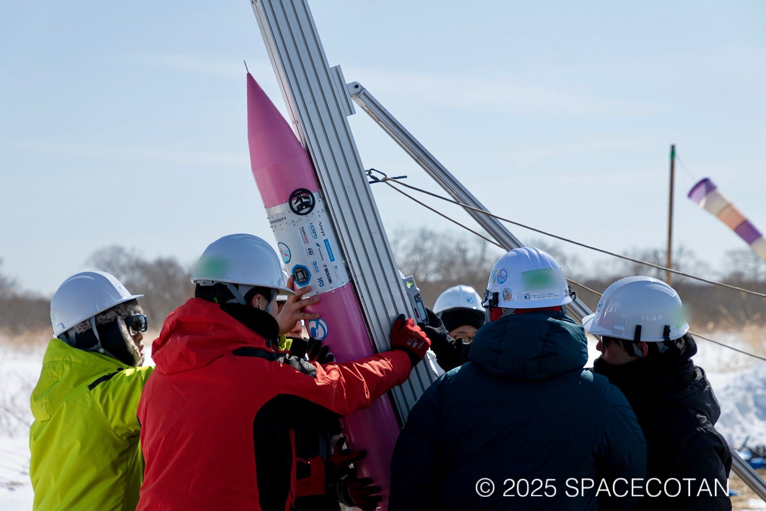 Maker Faire | Exhibition of Small Hybrid Rocket - Maker Faire