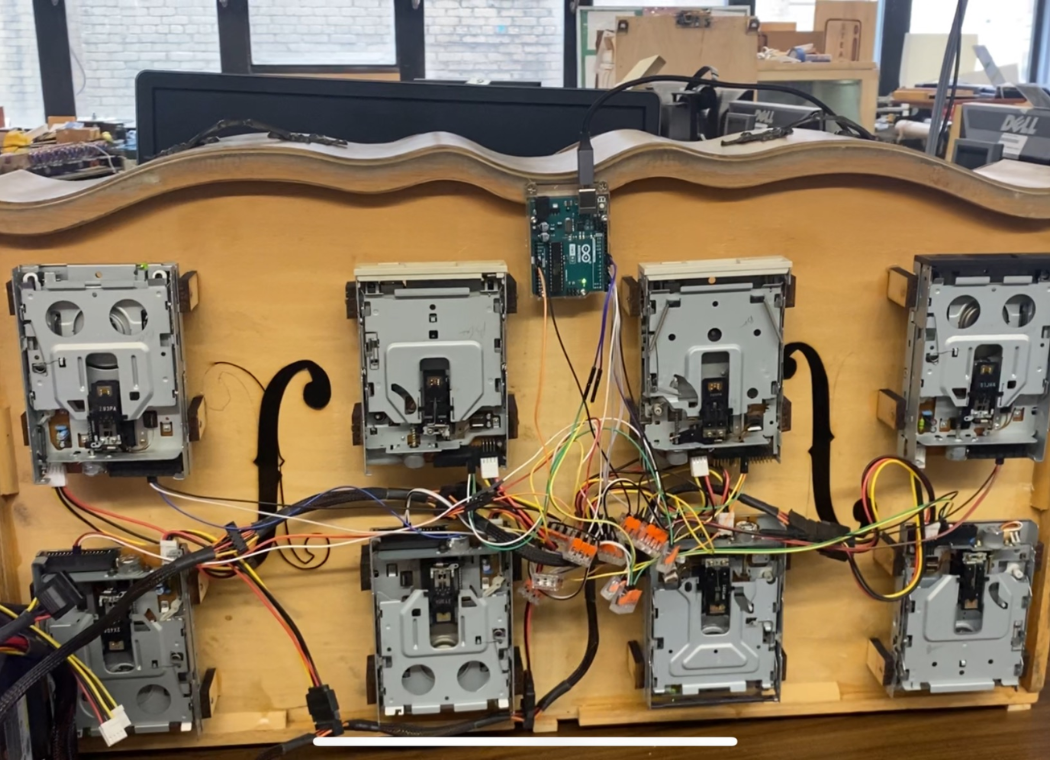 Maker Faire | Raspberry pi analog musical light show - Maker Faire