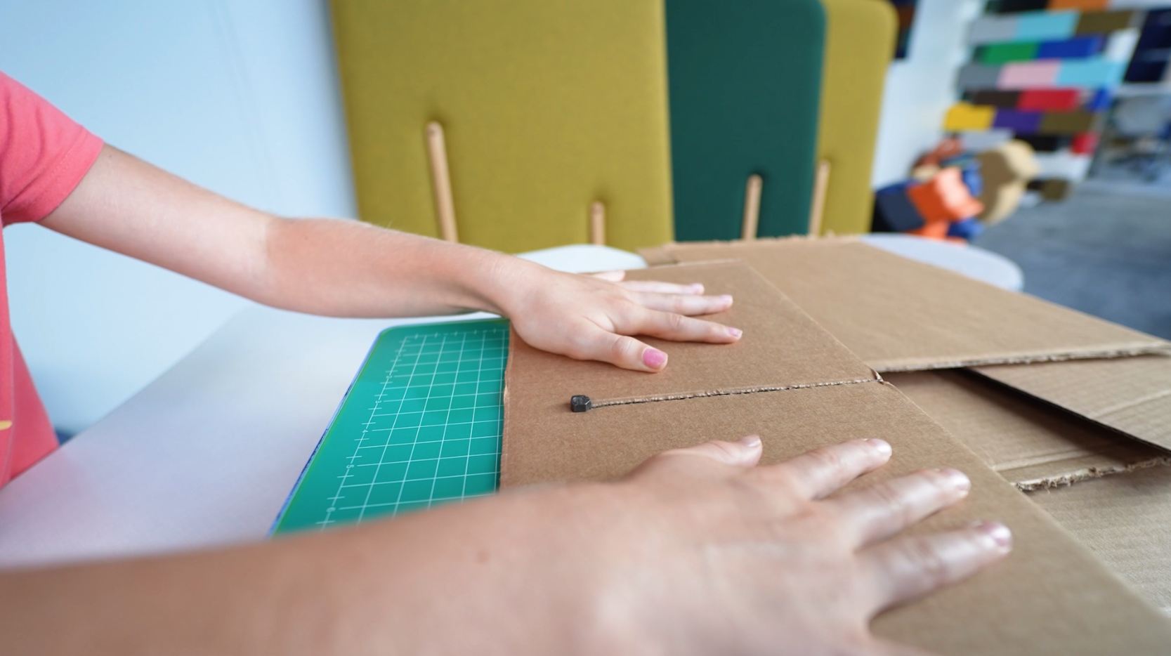 Maker Faire | InvenTABLE: a kid-safe power tool for cutting cardboard!