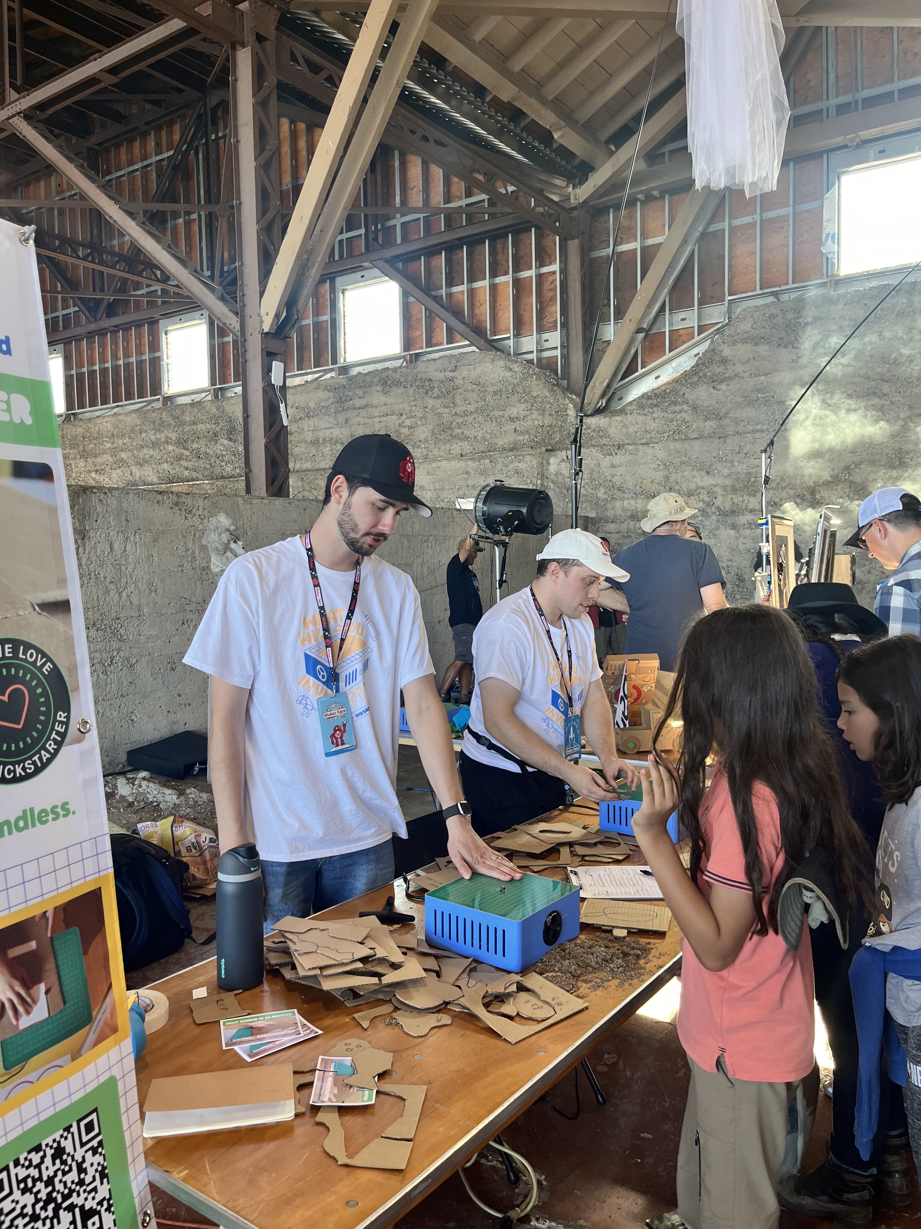 Maker Faire | InvenTABLE: A kid-safe power tool for cutting cardboard!